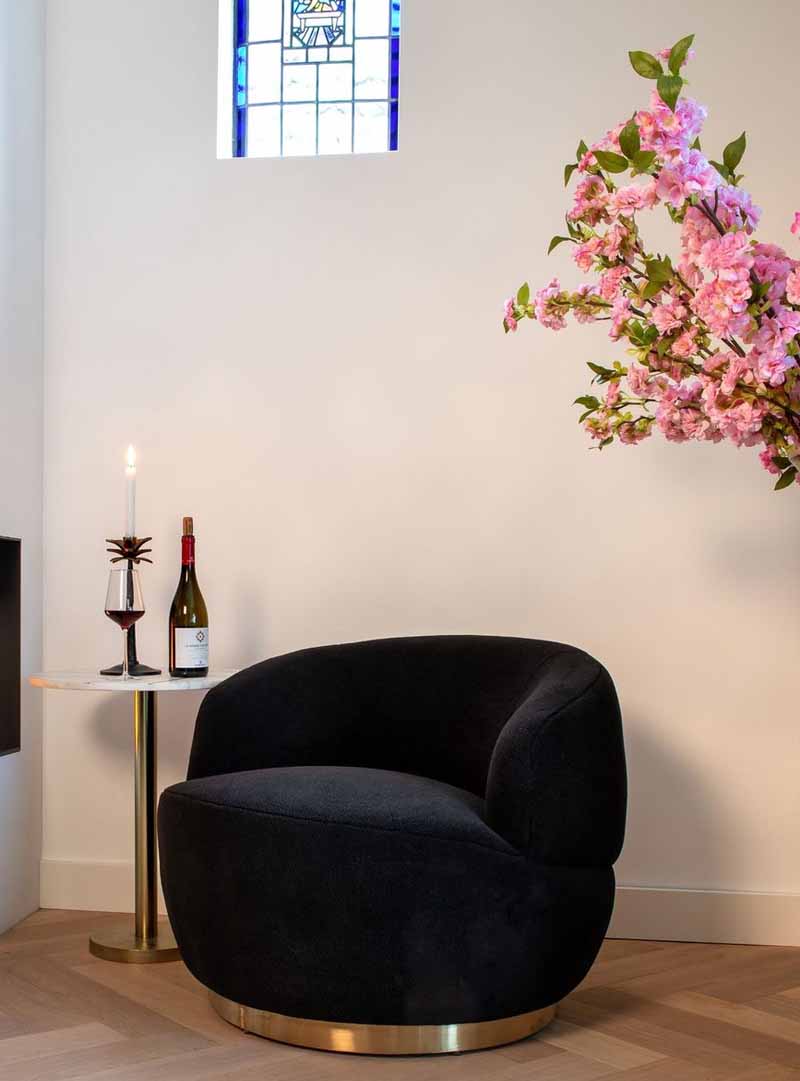 Bouclé of teddy stoel kopen? Bekijk ons aanbod! | Pure Wood